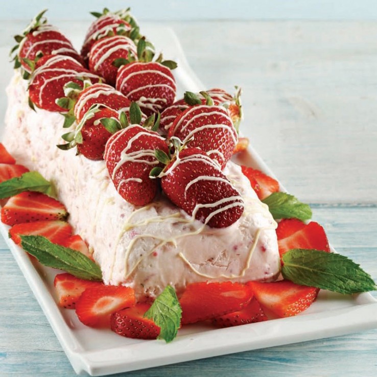 Çilekli Parfe Tarifi